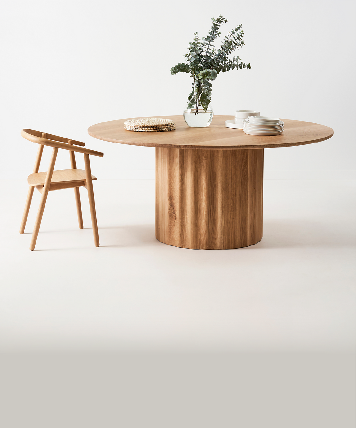 Mubu Home: Modern Timber Beds and Furniture